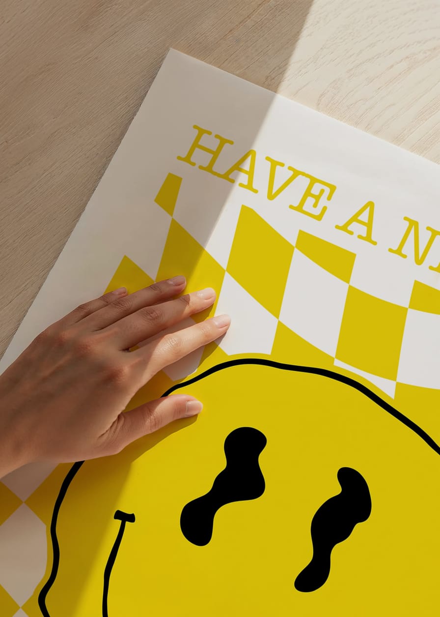 Smiley Yellow Poster | Grafiskt | Gallerix.se