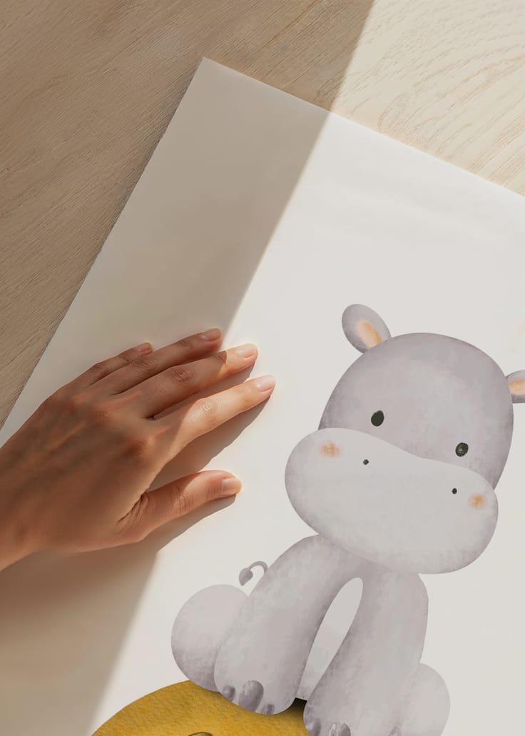 Hippo With Bowling Ball Poster | Kinderposter | Gallerix.de