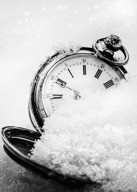Clock In Snow Poster | Fotokonst | Gallerix.se
